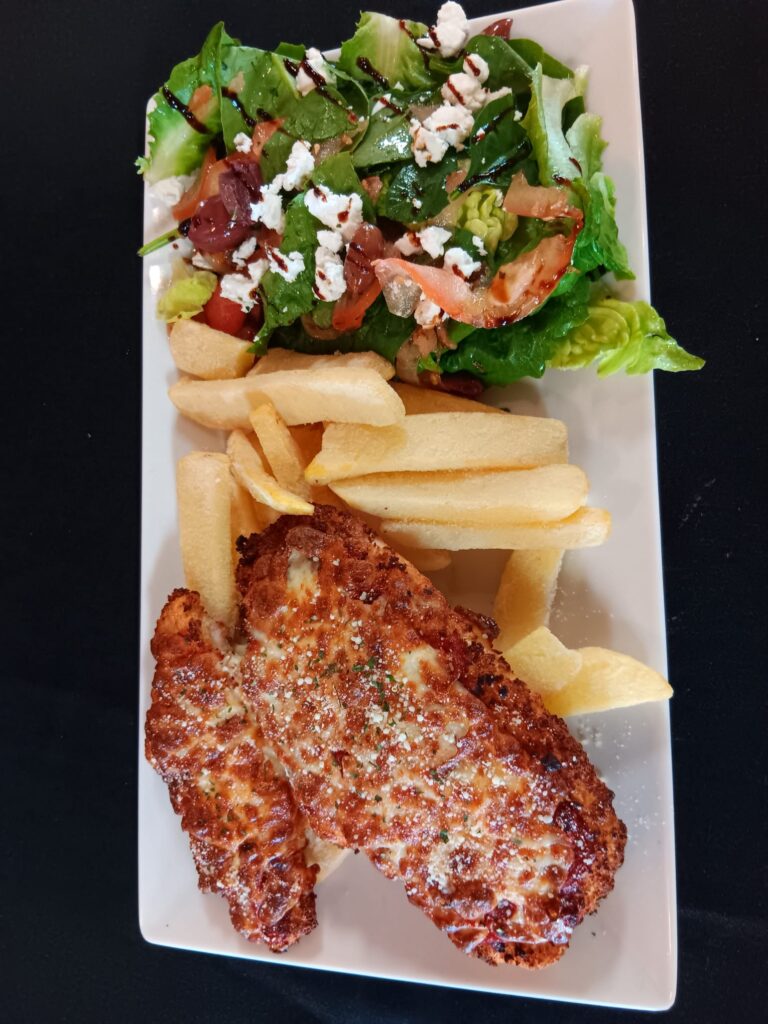 Pasta and Chicken Parmi in Brisbane | Castello Pizza